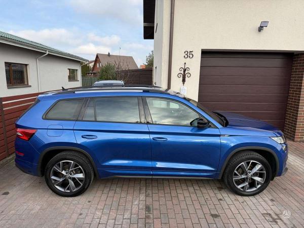Zils Skoda Kodiaq 2020 Šauļi, ar dzinēja tilpumu 1.50 L un nobraukumu 213 tūkst. km par 20800 €, foto 4 vietnē AUTOMOTO.COM.LV