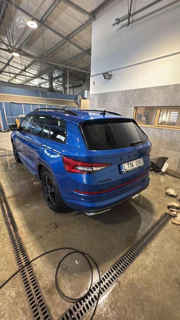 Blue Skoda Kodiaq 2020 in Klaipeda, with an engine capacity of 1.97 L and mileage of 189 thousand km for 27000 €, photo 2 on AUTOMOTO.COM.LV