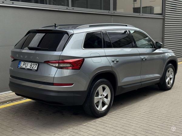 Синий Шкода Kodiaq 2020 в Вильнюс, объемом двигателя 2.00 л и пробегом 99 тыс. км за 21500 €, фото 4 на AUTOMOTO.COM.LV