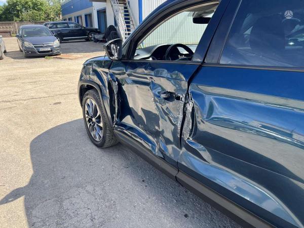 Blue Skoda Kodiaq 2020 in Kaunas, with an engine capacity of 1.97 L and mileage of 360 thousand km for 8900 €, photo 6 on AUTOMOTO.COM.LV