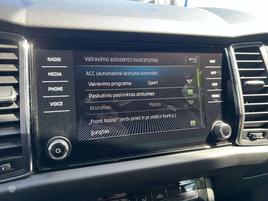 Синий Шкода Kodiaq 2020 в Каунас, объемом двигателя 1.97 л и пробегом 360 тыс. км за 8900 €, фото 28 на AUTOMOTO.COM.LV
