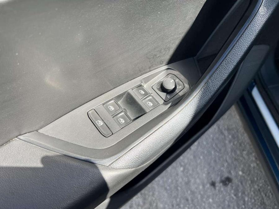Синий Шкода Kodiaq 2020 в Каунас, объемом двигателя 1.97 л и пробегом 360 тыс. км за 8900 €, фото 40 на AUTOMOTO.COM.LV