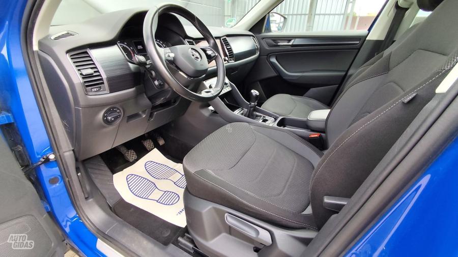 Blue Skoda Kodiaq 2020 in Ramuciai, with an engine capacity of 1.50 L and mileage of 92 thousand km for 17950 €, photo 17 on AUTOMOTO.COM.LV