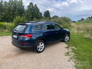 Zils Skoda Kodiaq 2020 Liepāja, ar dzinēja tilpumu 1.50 L un nobraukumu 120 tūkst. km par 21500 €, foto 4 vietnē AUTOMOTO.COM.LV