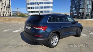 Синий Шкода Kodiaq 2020 в Таллин, объемом двигателя 2.00 л и пробегом 215 тыс. км за 21900 €, фото 4 на AUTOMOTO.COM.LV