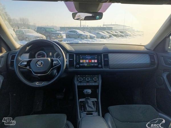 Blue Skoda Kodiaq 2021 in Avizieniai, with an engine capacity of 1.50 L and mileage of 125 thousand km for 22900 €, photo 9 on AUTOMOTO.COM.LV
