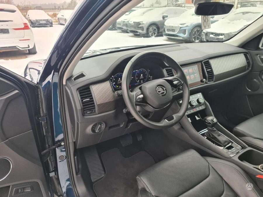 Blue Skoda Kodiaq 2021 in Siauliai, with an engine capacity of 1.97 L and mileage of 178 thousand km for 26608 €, photo 15 on AUTOMOTO.COM.LV