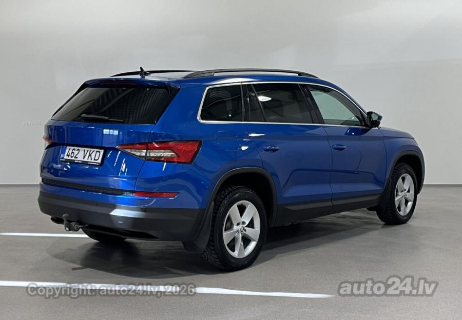 Blue Skoda Kodiaq 2021 in Tallinn, with an engine capacity of 2.00 L and mileage of 125 thousand km for 24900 €, photo 3 on AUTOMOTO.COM.LV