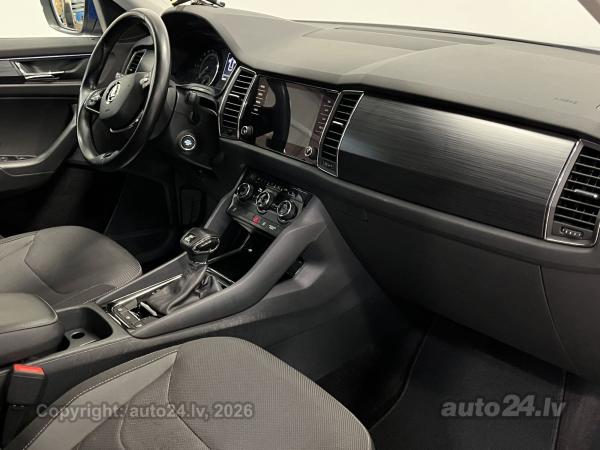Синий Шкода Kodiaq 2021 в Таллин, объемом двигателя 2.00 л и пробегом 125 тыс. км за 24900 €, фото 3 на AUTOMOTO.COM.LV