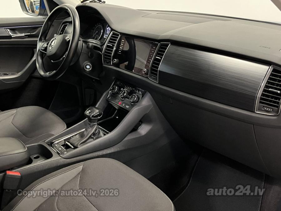Blue Skoda Kodiaq 2021 in Tallinn, with an engine capacity of 2.00 L and mileage of 125 thousand km for 24900 €, photo 4 on AUTOMOTO.COM.LV