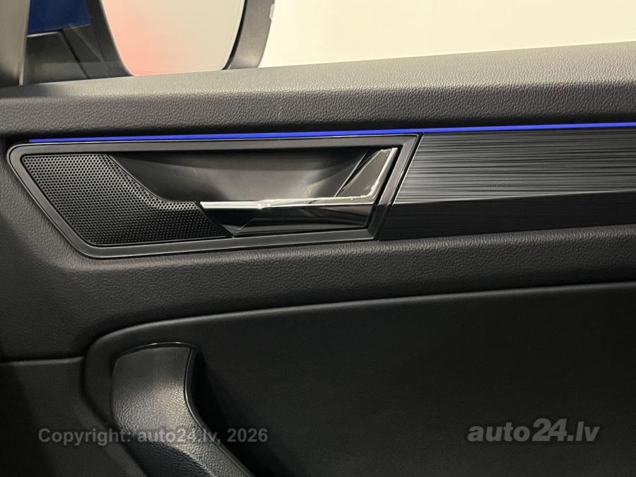 Blue Skoda Kodiaq 2021 in Tallinn, with an engine capacity of 2.00 L and mileage of 125 thousand km for 24900 €, photo 18 on AUTOMOTO.COM.LV