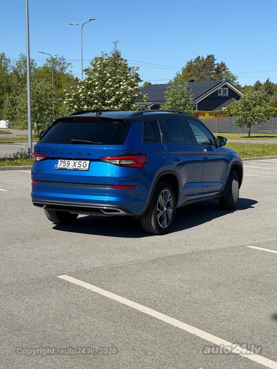 Zils Skoda Kodiaq 2021 Tallina, ar dzinēja tilpumu 2.00 L un nobraukumu 84 tūkst. km par 27000 €, foto 8 vietnē AUTOMOTO.COM.LV