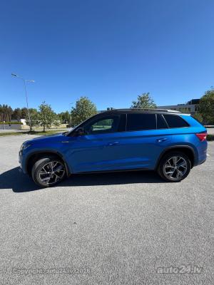 Zils Skoda Kodiaq 2021 Tallina, ar dzinēja tilpumu 2.00 L un nobraukumu 84 tūkst. km par 27000 €, foto 12 vietnē AUTOMOTO.COM.LV