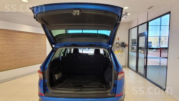 Blue Skoda Kodiaq 2021 in Riga, with an engine capacity of 1.50 L and mileage of 50 thousand km for 25690 €, photo 7 on AUTOMOTO.COM.LV