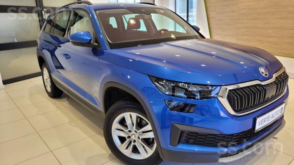 Синий Шкода Kodiaq 2021 в Рига, объемом двигателя 1.50 л и пробегом 50 тыс. км за 25490 €, фото 1 на AUTOMOTO.COM.LV