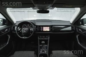 Zils Skoda Kodiaq 2021 Ventspils, ar dzinēja tilpumu 2.00 L un nobraukumu 120 tūkst. km par 22000 €, foto 18 vietnē AUTOMOTO.COM.LV