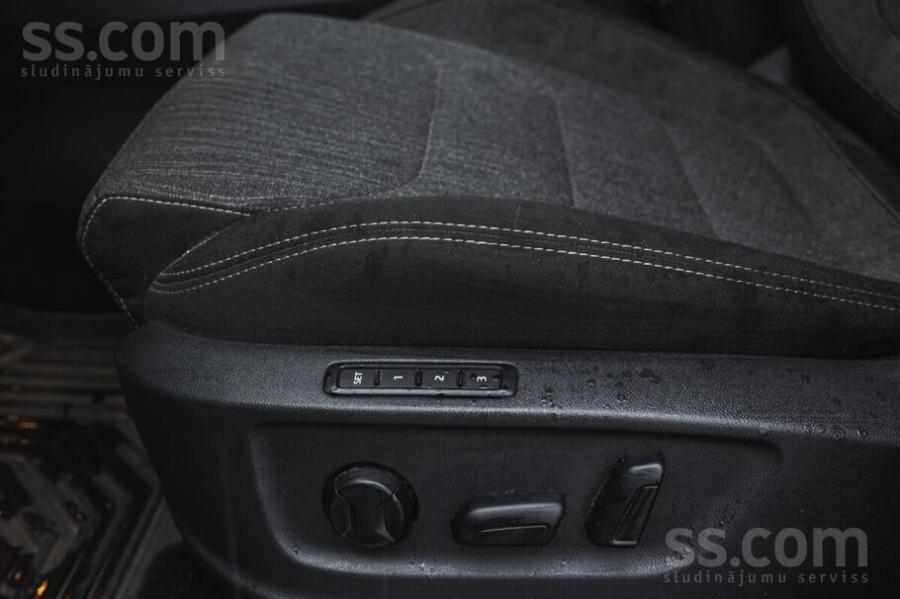 Zils Skoda Kodiaq 2021 Ventspils, ar dzinēja tilpumu 2.00 L un nobraukumu 120 tūkst. km par 22000 €, foto 33 vietnē AUTOMOTO.COM.LV