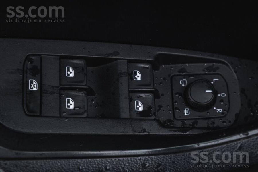 Zils Skoda Kodiaq 2021 Ventspils, ar dzinēja tilpumu 2.00 L un nobraukumu 120 tūkst. km par 22000 €, foto 35 vietnē AUTOMOTO.COM.LV