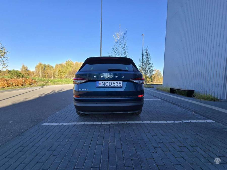 Синий Шкода Kodiaq 2021 в Вильнюс, объемом двигателя 1.97 л и пробегом 29 тыс. км за 34000 €, фото 3 на AUTOMOTO.COM.LV
