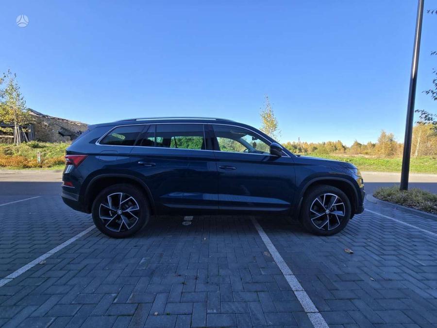 Синий Шкода Kodiaq 2021 в Вильнюс, объемом двигателя 1.97 л и пробегом 29 тыс. км за 34000 €, фото 4 на AUTOMOTO.COM.LV