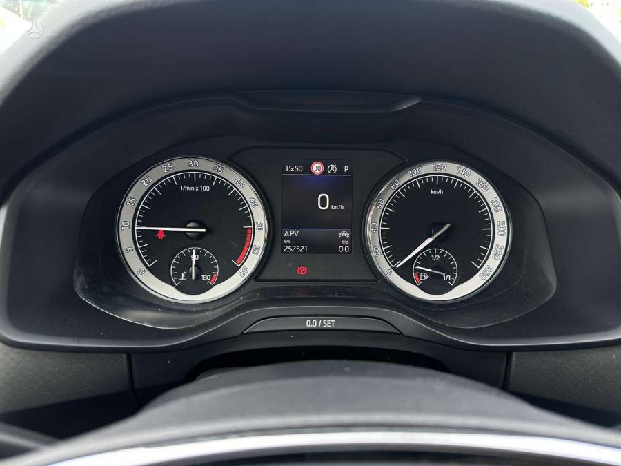 Zils Skoda Kodiaq 2021 Šauļi, ar dzinēja tilpumu 1.97 L un nobraukumu 252 tūkst. km par 16900 €, foto 14 vietnē AUTOMOTO.COM.LV