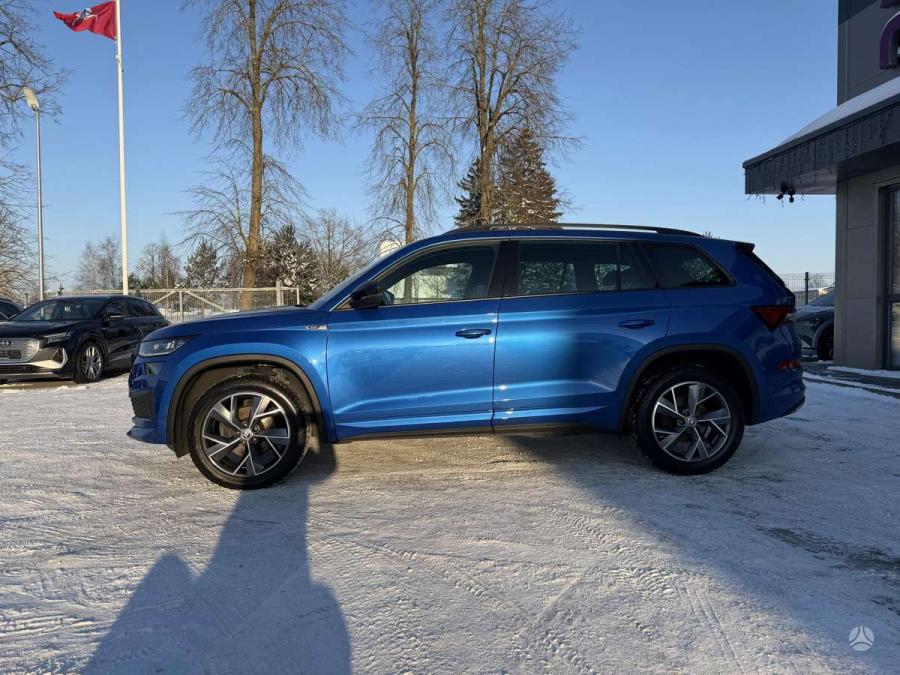 Blue Skoda Kodiaq 2022 in Siauliai, with an engine capacity of 1.50 L and mileage of 196 thousand km for 25398 €, photo 7 on AUTOMOTO.COM.LV