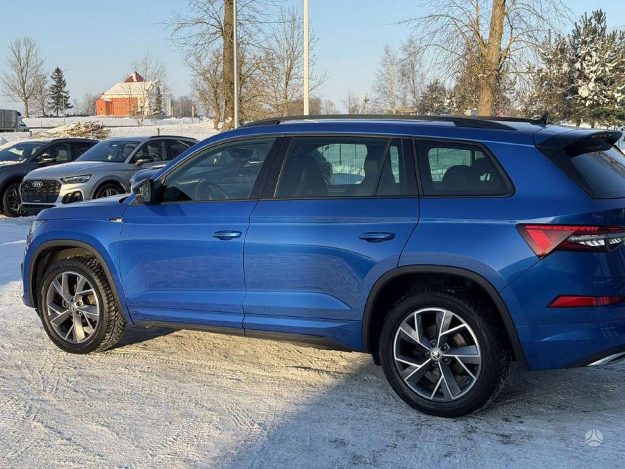 Blue Skoda Kodiaq 2022 in Siauliai, with an engine capacity of 1.50 L and mileage of 196 thousand km for 25398 €, photo 8 on AUTOMOTO.COM.LV
