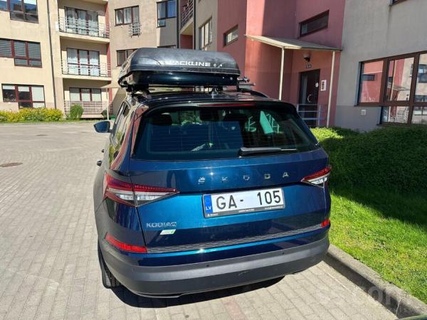 Blue Skoda Kodiaq 2022 in Riga, with an engine capacity of 1.50 L and mileage of 65 thousand km for 23500 €, photo 3 on AUTOMOTO.COM.LV