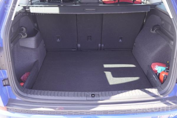 Blue Skoda Kodiaq 2022 in Riga, with an engine capacity of 2.00 L and mileage of 57 thousand km for 27000 €, photo 3 on AUTOMOTO.COM.LV
