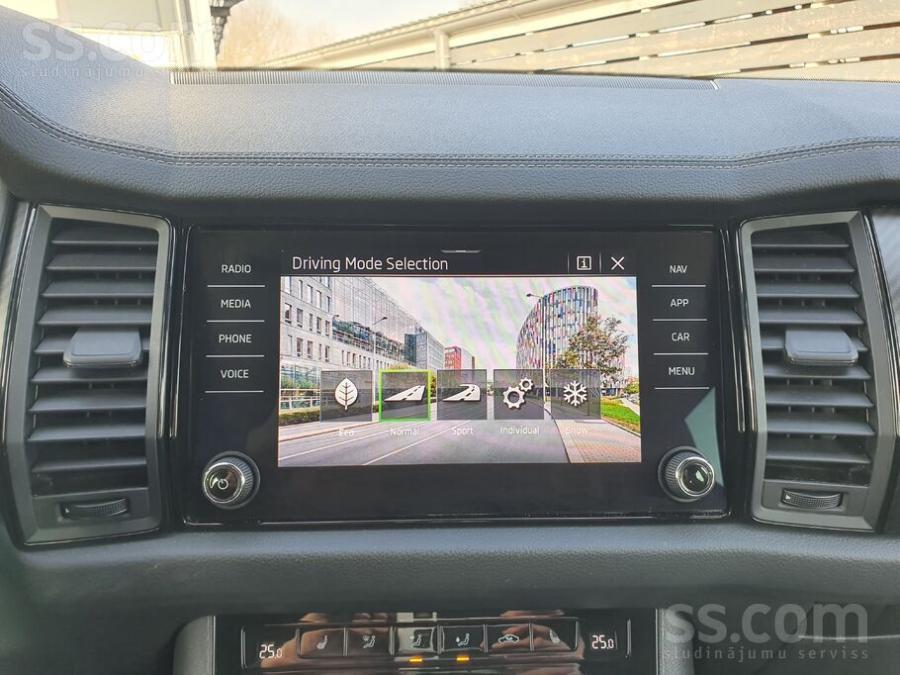 Zils Skoda Kodiaq 2022 Rīga, ar dzinēja tilpumu 2.00 L un nobraukumu 71 tūkst. km par 32500 €, foto 23 vietnē AUTOMOTO.COM.LV