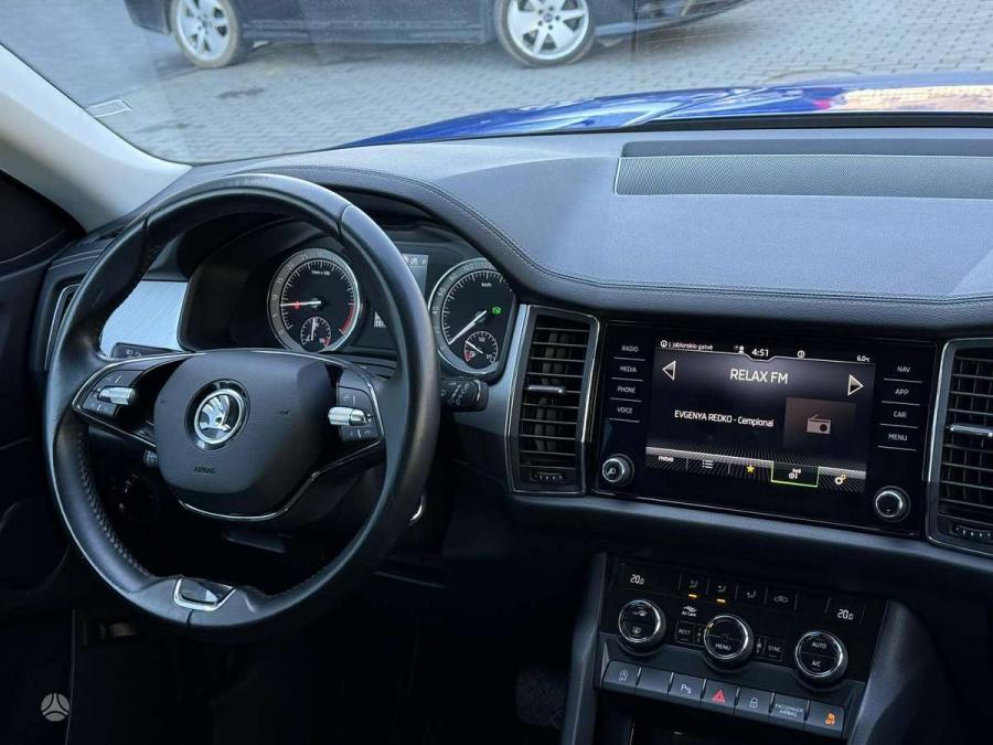 Zils Skoda Kodiaq 2022 Viļņa, ar dzinēja tilpumu 1.97 L un nobraukumu 151 tūkst. km par 19990 €, foto 24 vietnē AUTOMOTO.COM.LV