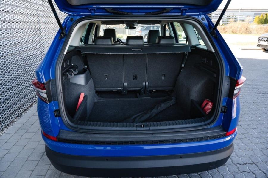Zils Skoda Kodiaq 2022 Mārupe, ar dzinēja tilpumu 2.00 L un nobraukumu 147 tūkst. km par 27850 €, foto 28 vietnē AUTOMOTO.COM.LV