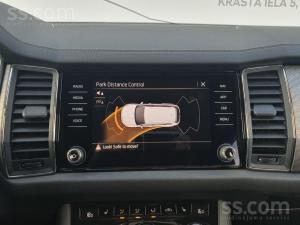 Zils Skoda Kodiaq 2022 Rīga, ar dzinēja tilpumu 1.50 L un nobraukumu 87 tūkst. km par 27500 €, foto 27 vietnē AUTOMOTO.COM.LV