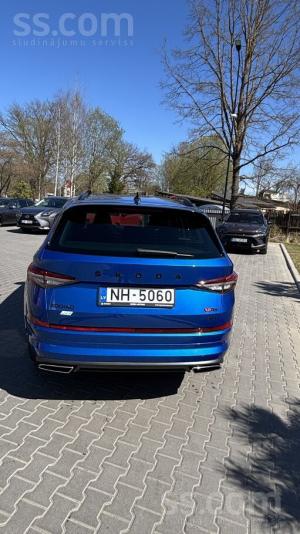 Синий Шкода Kodiaq 2022 в Рига, объемом двигателя 2.00 л и пробегом 48 тыс. км за 34000 €, фото 5 на AUTOMOTO.COM.LV