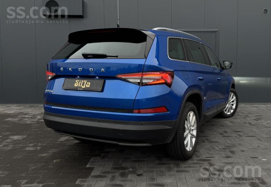 Blue Skoda Kodiaq 2022 in Riga, with an engine capacity of 2.00 L and mileage of 145 thousand km for 27400 €, photo 4 on AUTOMOTO.COM.LV