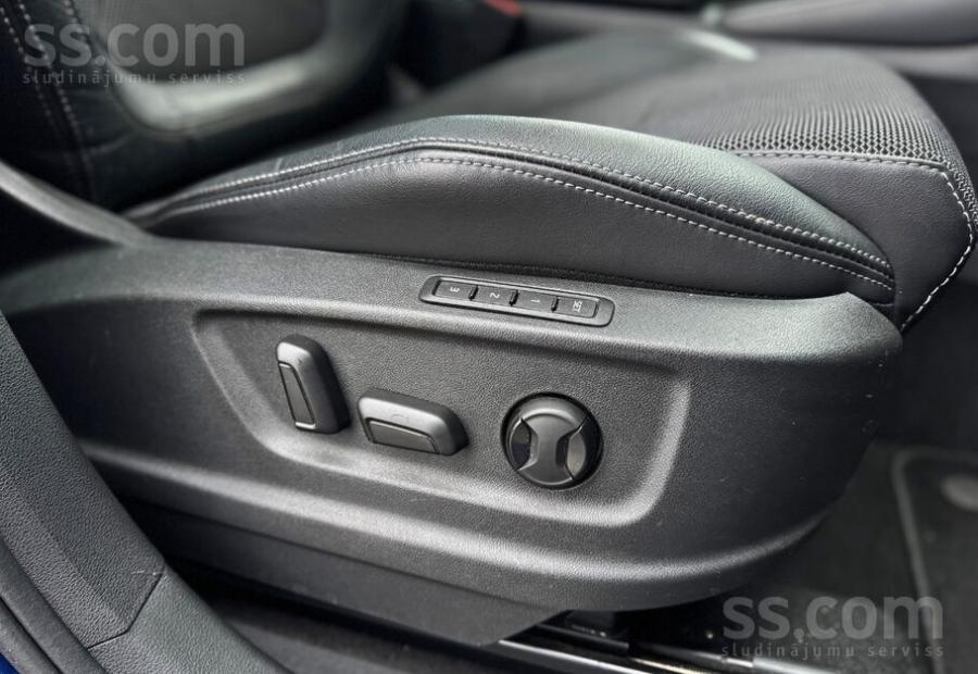 Blue Skoda Kodiaq 2022 in Riga, with an engine capacity of 2.00 L and mileage of 145 thousand km for 27400 €, photo 9 on AUTOMOTO.COM.LV