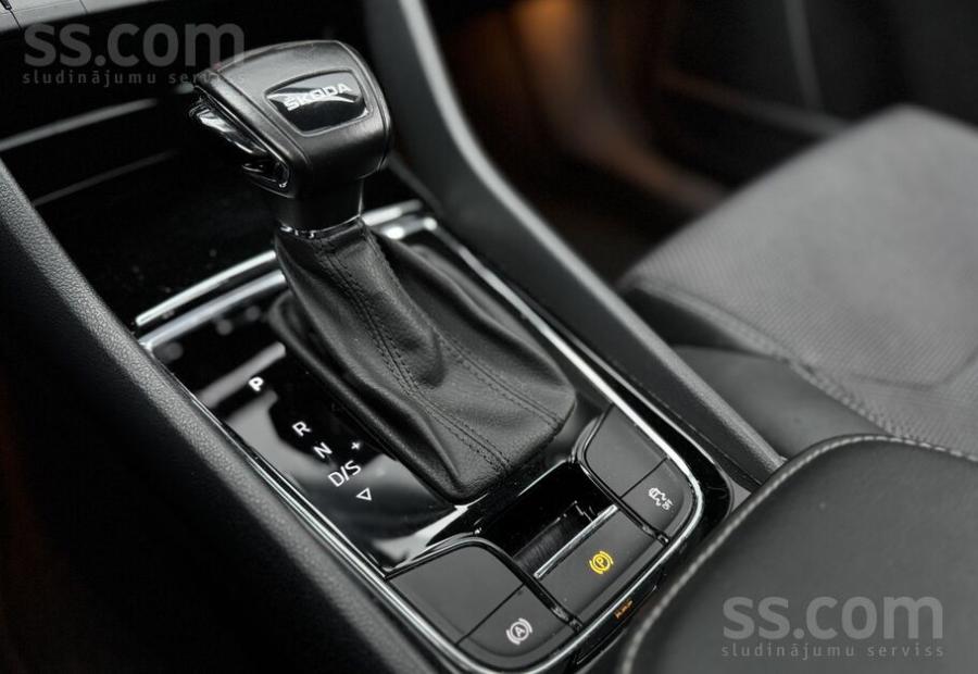 Blue Skoda Kodiaq 2022 in Riga, with an engine capacity of 2.00 L and mileage of 145 thousand km for 27400 €, photo 17 on AUTOMOTO.COM.LV