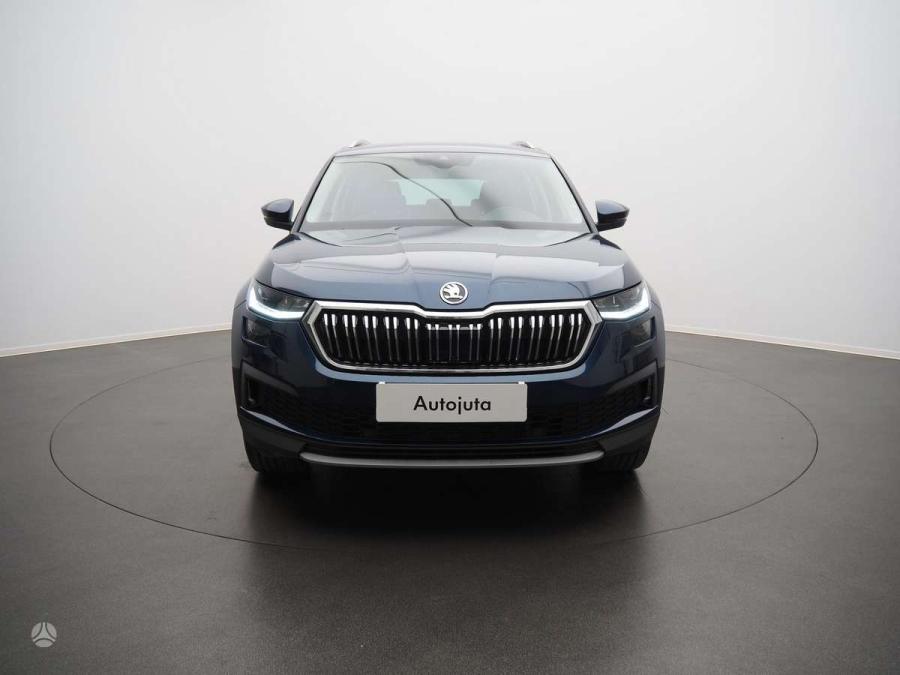 Синий Шкода Kodiaq 2022 в Вильнюс, объемом двигателя 1.98 л и пробегом 131 тыс. км за 28950 €, фото 3 на AUTOMOTO.COM.LV