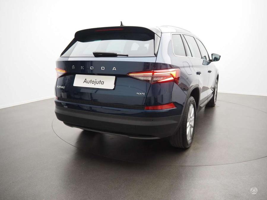 Синий Шкода Kodiaq 2022 в Вильнюс, объемом двигателя 1.98 л и пробегом 131 тыс. км за 28950 €, фото 5 на AUTOMOTO.COM.LV