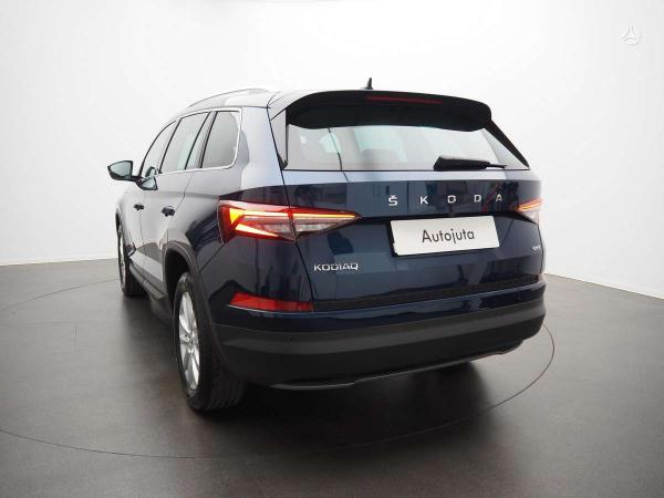 Синий Шкода Kodiaq 2022 в Вильнюс, объемом двигателя 1.98 л и пробегом 131 тыс. км за 28950 €, фото 6 на AUTOMOTO.COM.LV