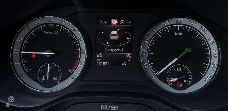 Zils Skoda Kodiaq 2022 Viļņa, ar dzinēja tilpumu 1.97 L un nobraukumu 151 tūkst. km par 19990 €, foto 28 vietnē AUTOMOTO.COM.LV