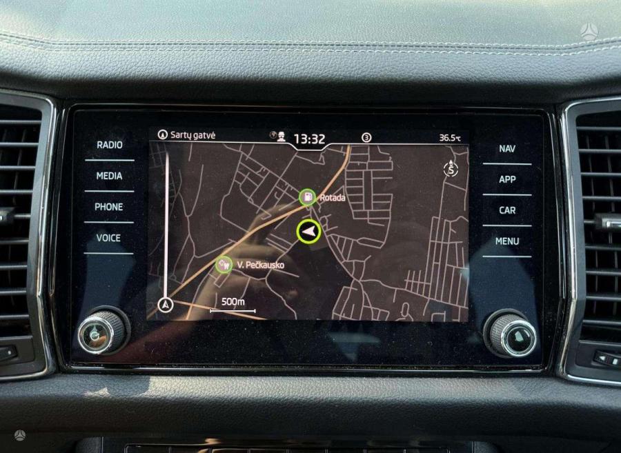 Zils Skoda Kodiaq 2022 Viļņa, ar dzinēja tilpumu 1.97 L un nobraukumu 151 tūkst. km par 19990 €, foto 36 vietnē AUTOMOTO.COM.LV