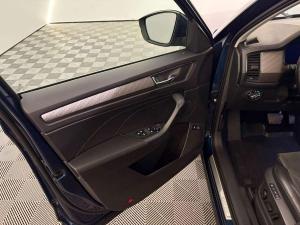 Zils Skoda Kodiaq 2022 Marijampole, ar dzinēja tilpumu 1.97 L un nobraukumu 162 tūkst. km par 25900 €, foto 31 vietnē AUTOMOTO.COM.LV