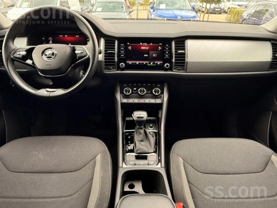 Blue Skoda Kodiaq 2022 in Riga, with an engine capacity of 1.50 L and mileage of 89 thousand km for 24500 €, photo 9 on AUTOMOTO.COM.LV