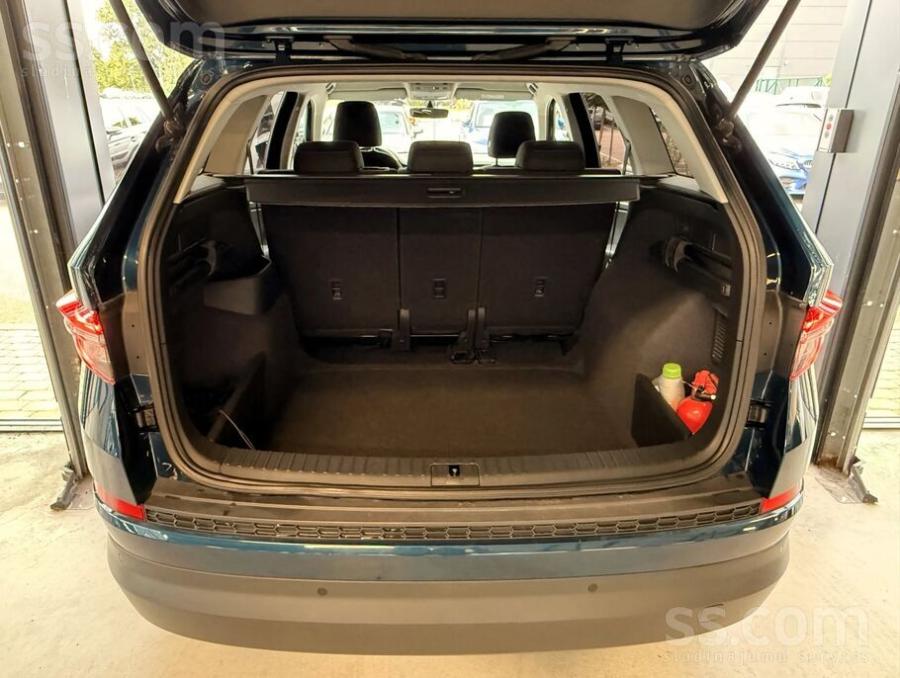 Blue Skoda Kodiaq 2022 in Riga, with an engine capacity of 1.50 L and mileage of 89 thousand km for 24500 €, photo 28 on AUTOMOTO.COM.LV