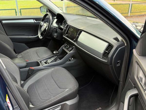 Синий Шкода Kodiaq 2022 в Таураге, объемом двигателя 1.97 л и пробегом 300 тыс. км за 17500 €, фото 10 на AUTOMOTO.COM.LV