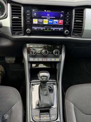 Синий Шкода Kodiaq 2022 в Таураге, объемом двигателя 1.97 л и пробегом 300 тыс. км за 17500 €, фото 22 на AUTOMOTO.COM.LV