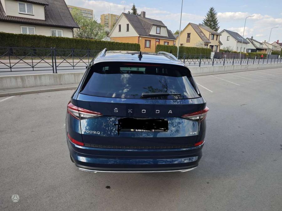 Blue Skoda Kodiaq 2022 in Telschi, with an engine capacity of 1.97 L and mileage of 256 thousand km for 24000 €, photo 18 on AUTOMOTO.COM.LV