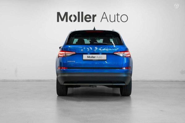 Skoda Kodiaq 2022 in Vilnius on AUTOMOTO.COM.LV Blue Skoda Kodiaq 2022 in Vilnius, with an engine capacity of 2.00 L and mileage of 152 thousand km for 25800 €, photo 7 on AUTOMOTO.COM.LV