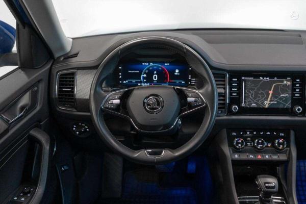 Skoda Kodiaq 2022 in Vilnius on AUTOMOTO.COM.LV Blue Skoda Kodiaq 2022 in Vilnius, with an engine capacity of 2.00 L and mileage of 152 thousand km for 25800 €, photo 10 on AUTOMOTO.COM.LV